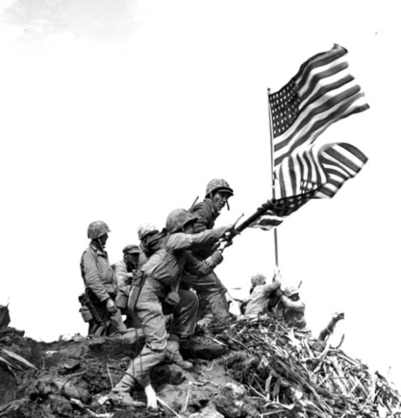 THIS DAY IN HISTORY: Raising The Flag During the Battle of Iwo Jima In ...