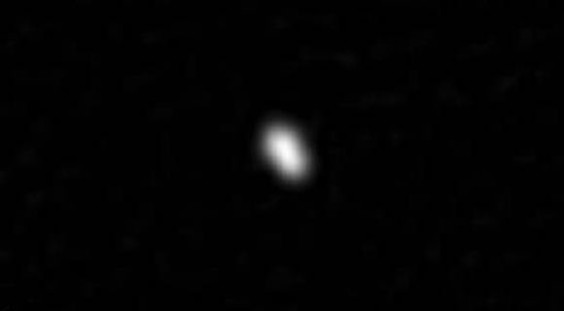 NASA's New Horizons Spacecraft Images Reveal Size, Shape of Smallest ...