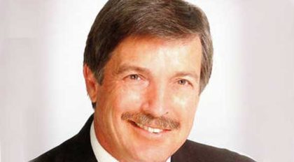 Kennedy Space Center Posthumously Honors Former News Anchor Scott ...