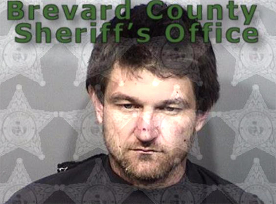 HOOK ‘EM AND BOOK ‘EM! ‘Fishing for Fugitives’ Highlights David Lee ...