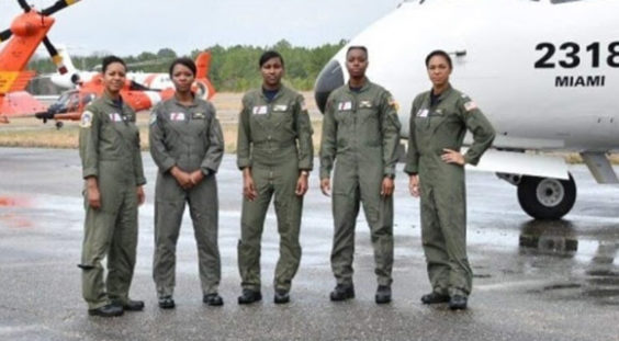 Lt. Ronaqua Russell Becomes First African-American Female Aviator in ...