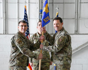 920th Aircraft Maintenance Squadron Aircraft Welcomes New Commander ...
