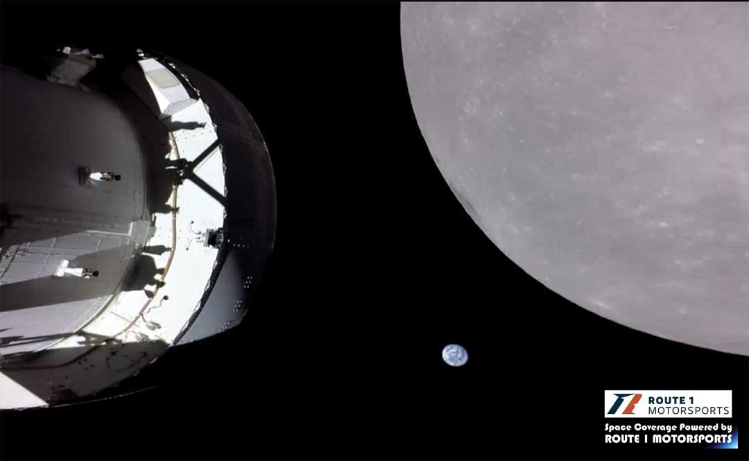 NASA’s Mission Control Center Loses Contact with Artemis I Orion ...