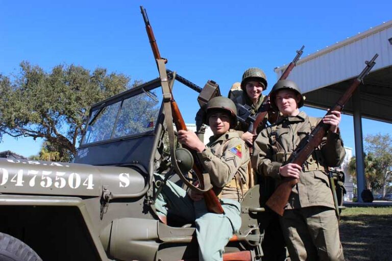 16th Armored Division Reenactment Group to Display World War II ...