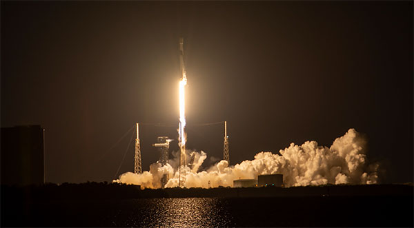 Photo Gallery Spacex Launches Falcon 9 Rocket Carrying Starlink