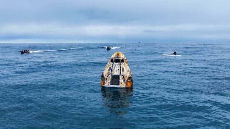 Ax-3 Astronauts Splashdown Off Daytona Aboard SpaceX Dragon Capsule ...