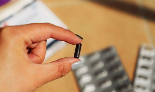 7 Strategies to Help Overcome Difficulty Swallowing Medication - Space ...