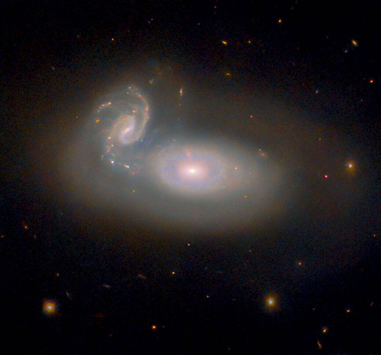 PHOTO OF THE DAY: NASA's Hubble Space Telescope Takes a Look at Tangled ...