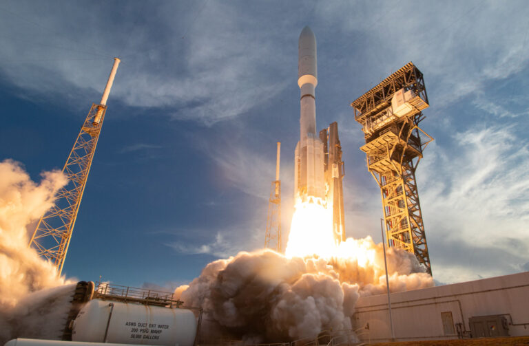 PHOTO GALLERY: United Launch Alliance Successfully Launches Amazon’s ...