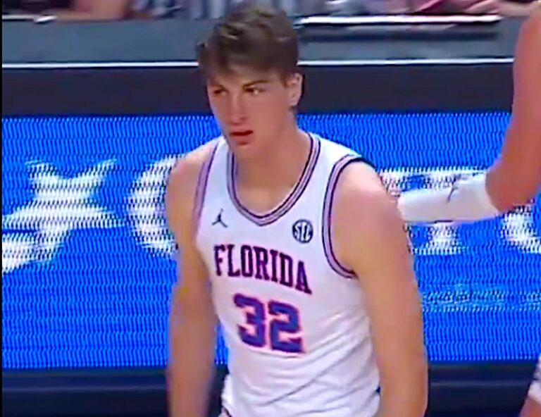 'We Want Ollie'! 7-Foot-9 Florida Gator Olivier Rioux Finally Debuts ...